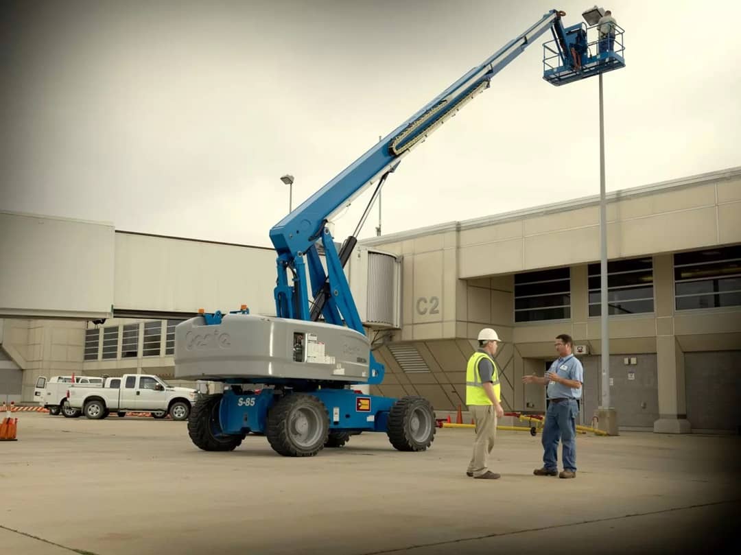 About Holdwell Lifts | Aerial Platform Manufacturers